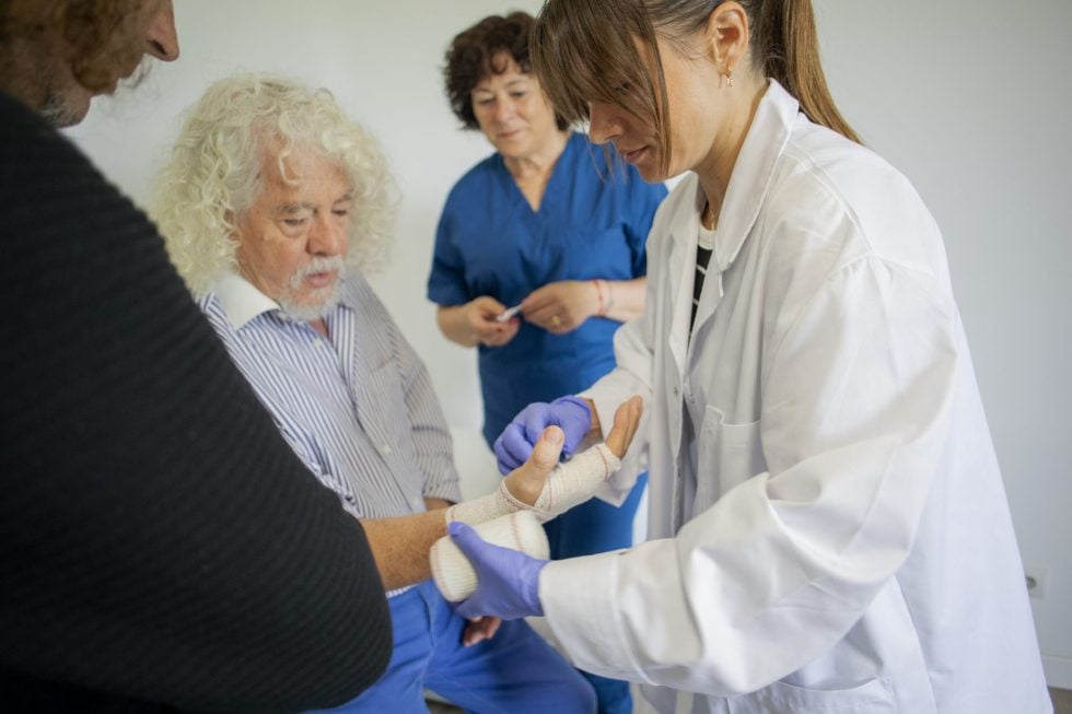 Patient Education Strategies for Improved Wound Care Outcomes ...